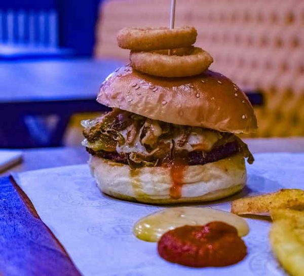 Tips for Making the Best Hawaiian Roll Sliders – Mess Makes Food